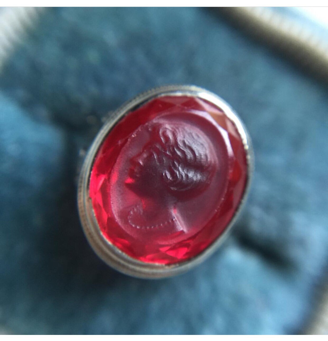 Art Deco ruby cameo signet ring 18k white gold size 4.75