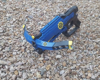 Borderlands 2 Jacobs Revolver Bayonet by DravonDesigns on Etsy