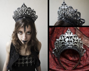 Queen headdress | Etsy