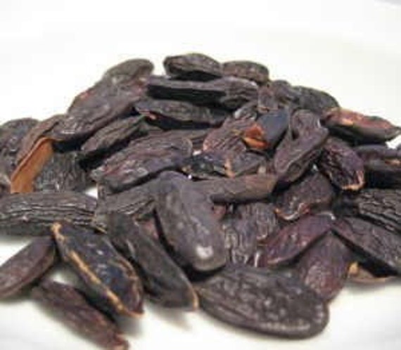 Tonquin Beans Tonka Dipteryx odorata