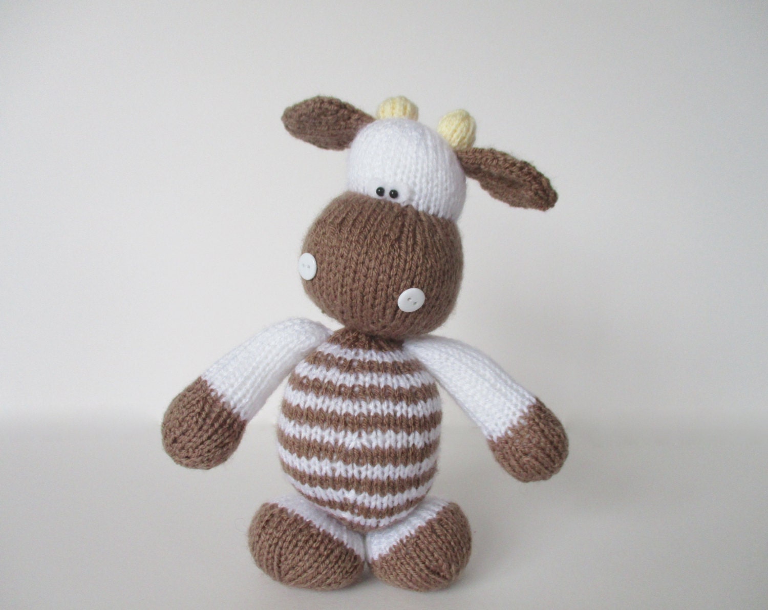 Milkshake the Cow toy knitting pattern