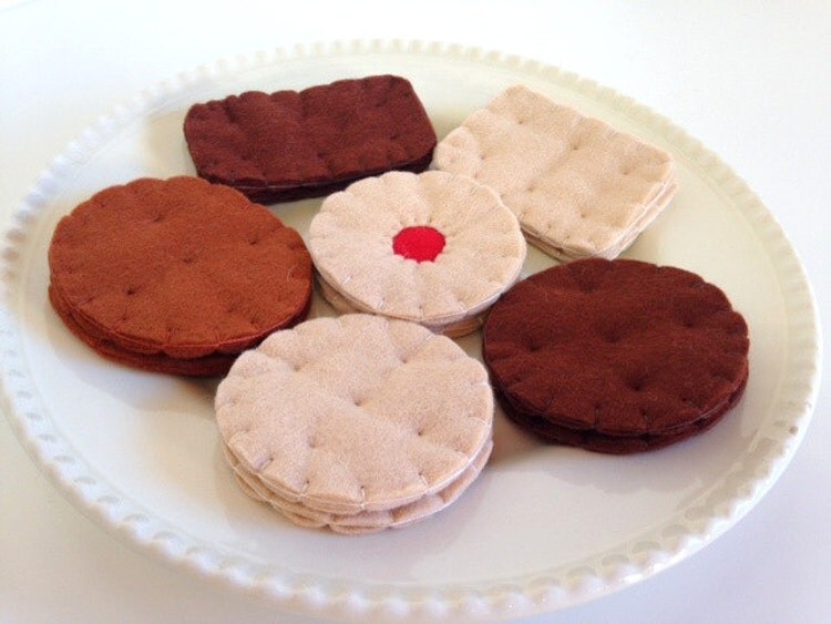 Felt Pretend Play Food Biscuit Selection with by mummymadeitme