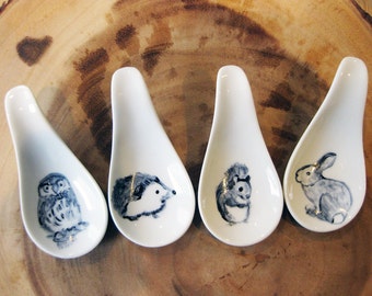 Ceramic Farm Animal Measuring Spoons by 7DoorsStudio on Etsy