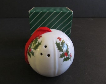 Items similar to Sweet Mini Pomanders - Handmade Mini Pomander - set of ...