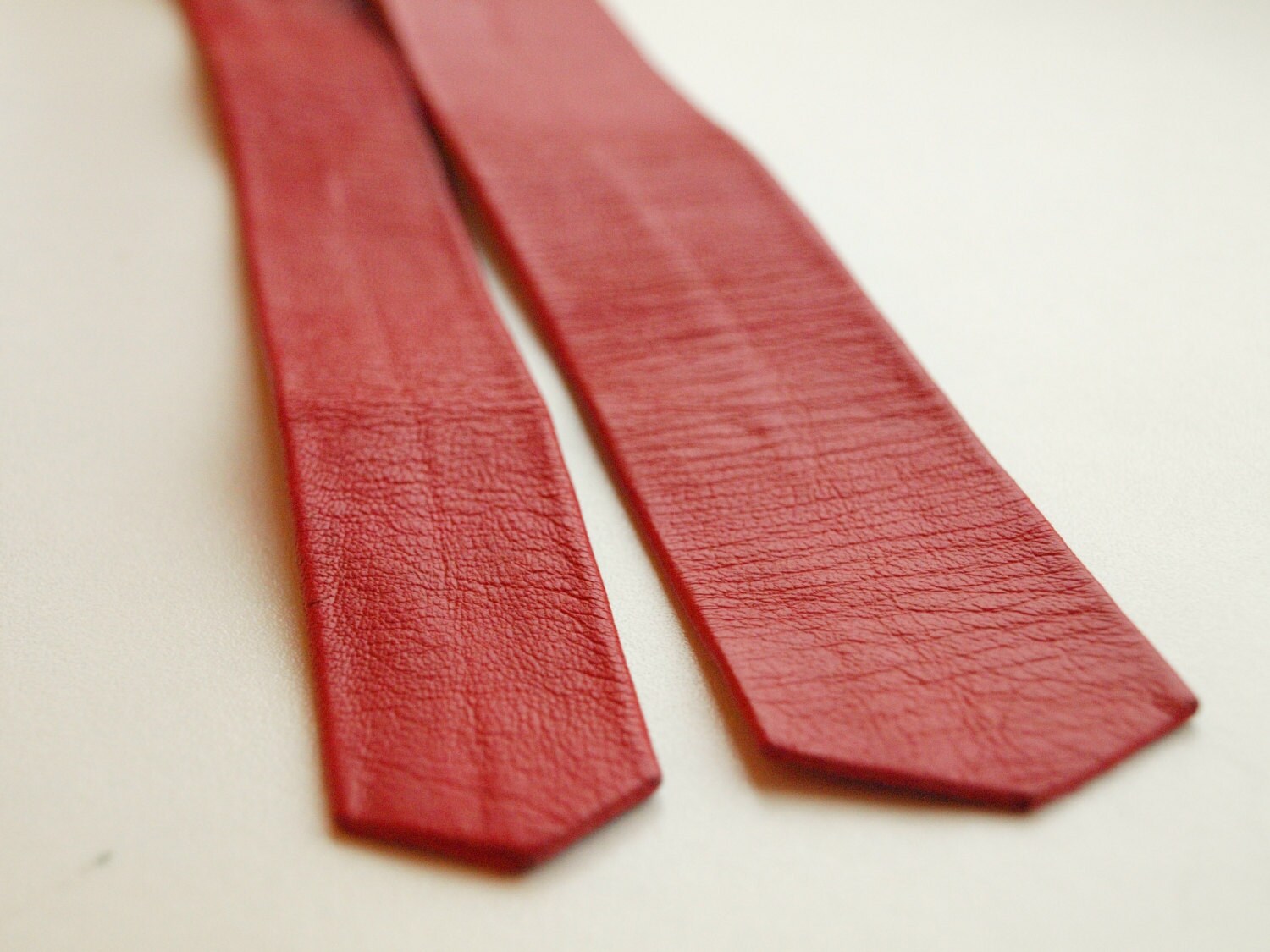 Genuine leather Vintage Mens necktie red juicy red skinny short necktie ...