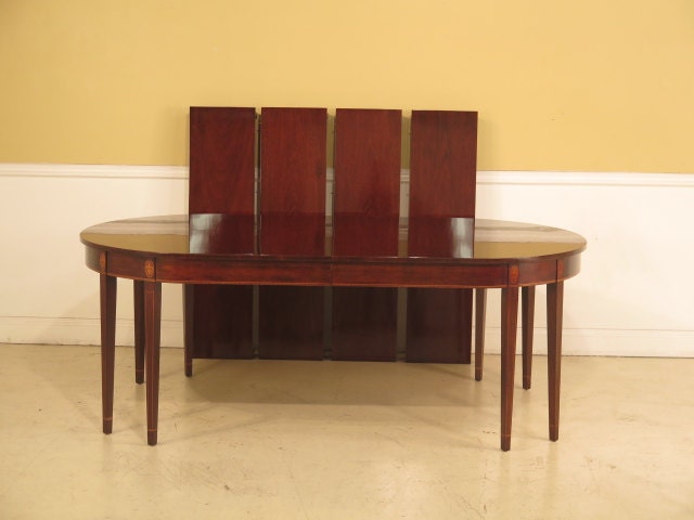37984E: KINDEL Inlaid Mahogany Federal Style Dining Room Table – Haute ...