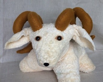 Ram plush | Etsy