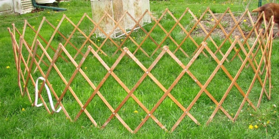 Vintage Playpen Wood Expandable 1950s 50s Round Child Play