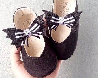 Bat shoes | Etsy