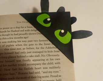 Toothless bookmark | Etsy