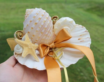 Shell jewelry holder | Etsy