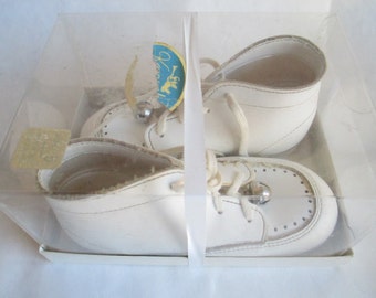 Baby shoe bells | Etsy