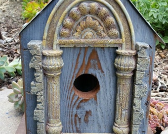 Castle birdhouse | Etsy