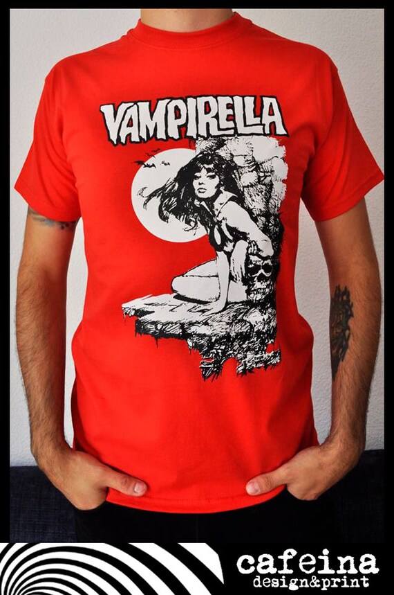 VAMPIRELLA T-shirt man Horror comics