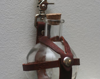 Brown Leather Potion Bottle Holder by Versalla on Etsy