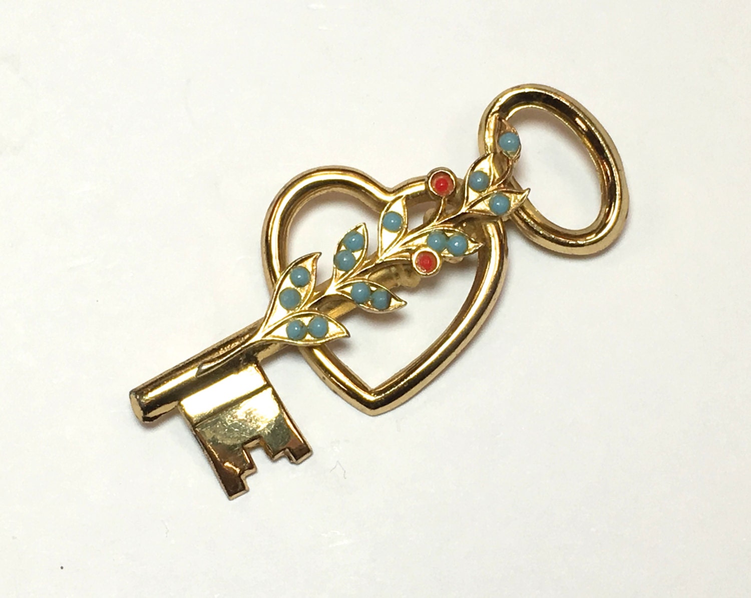 Coro Key To My Heart Pin 40s – Haute Juice