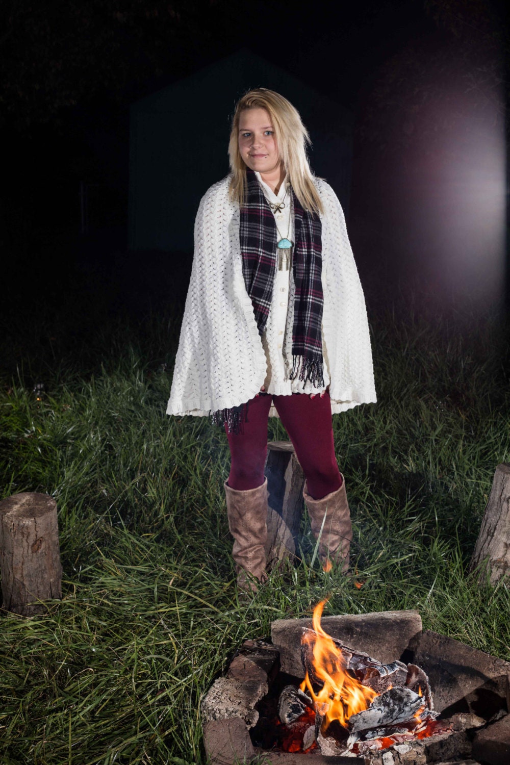 Autumn Campfire Vintage One Size White Knit Cape Shawl Poncho – Haute Juice