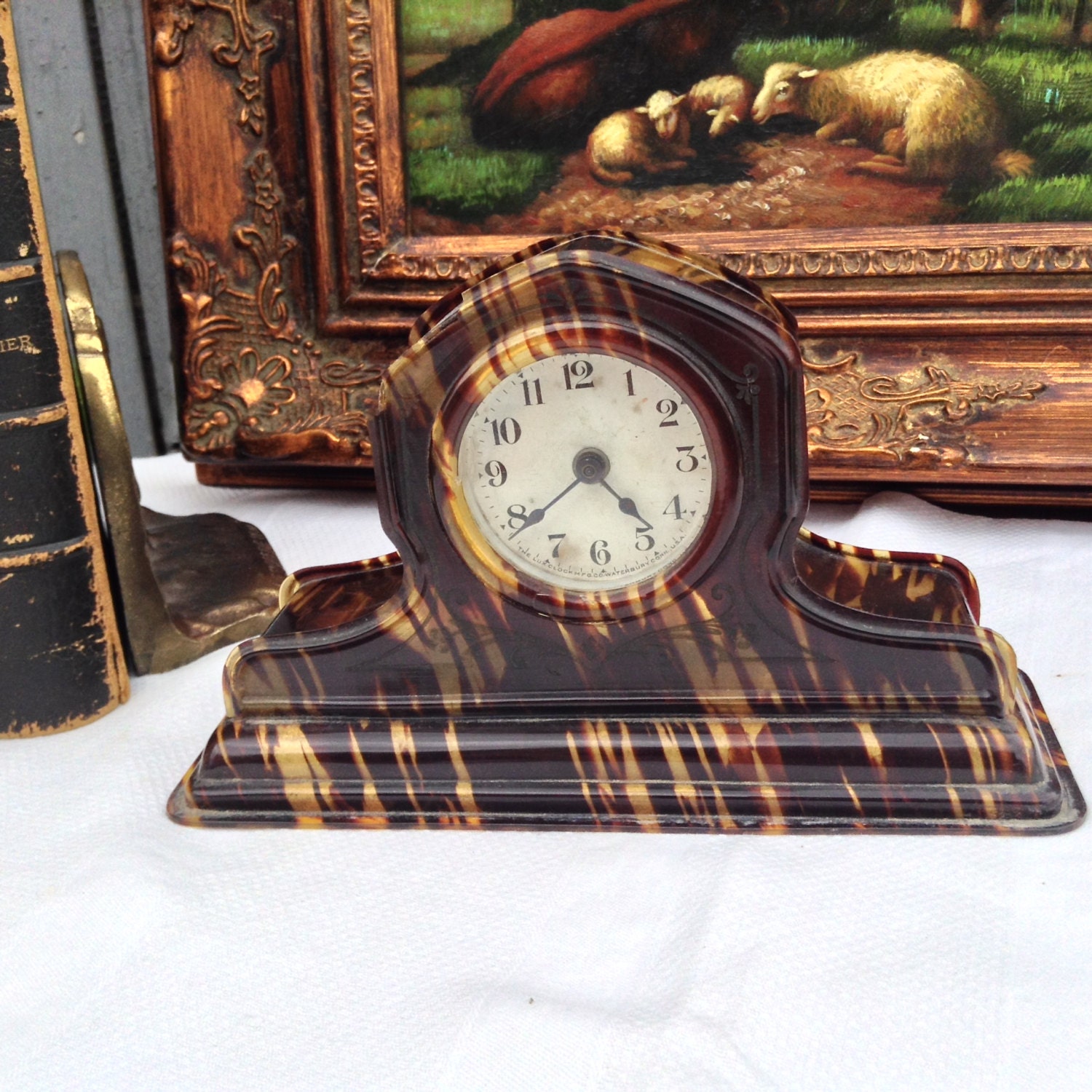 Vintage Bakelite Mantle Clock by The Lux Clock Mfg. Co. Art