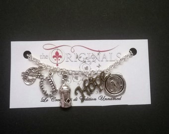 Items similar to Bead Crochet Bracelet. Vampire Diaries Edition. Team ...