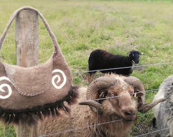 Icelandic sheep wool | Etsy