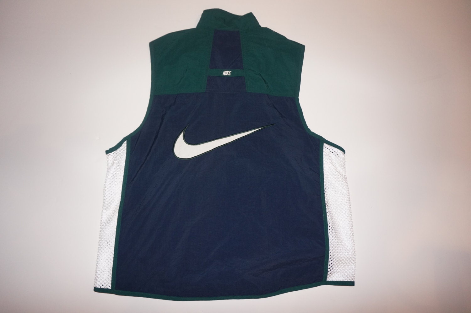Vtg RARE Nike Running Vest 90s Big Swoosh on Back Sz Medium Streetwear ...