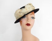 Vintage hats for women of style. by TheVintageHatShop on Etsy