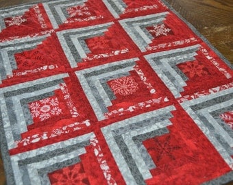 Scandinavian quilt | Etsy