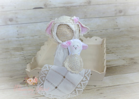 Newborn sheep set Sheep softie Sheep bonnet newborn set.