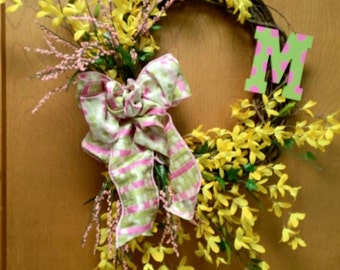Items similar to Spring Forthysia Whispy Grapevine Wreath on Etsy