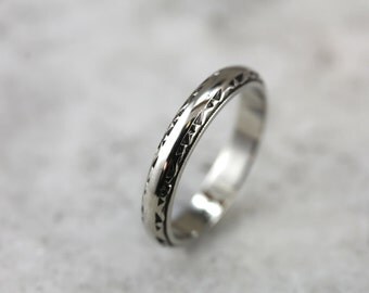 Rose Gold Band With Etched Wave Pattern TZYKKT-N by MSJewelers