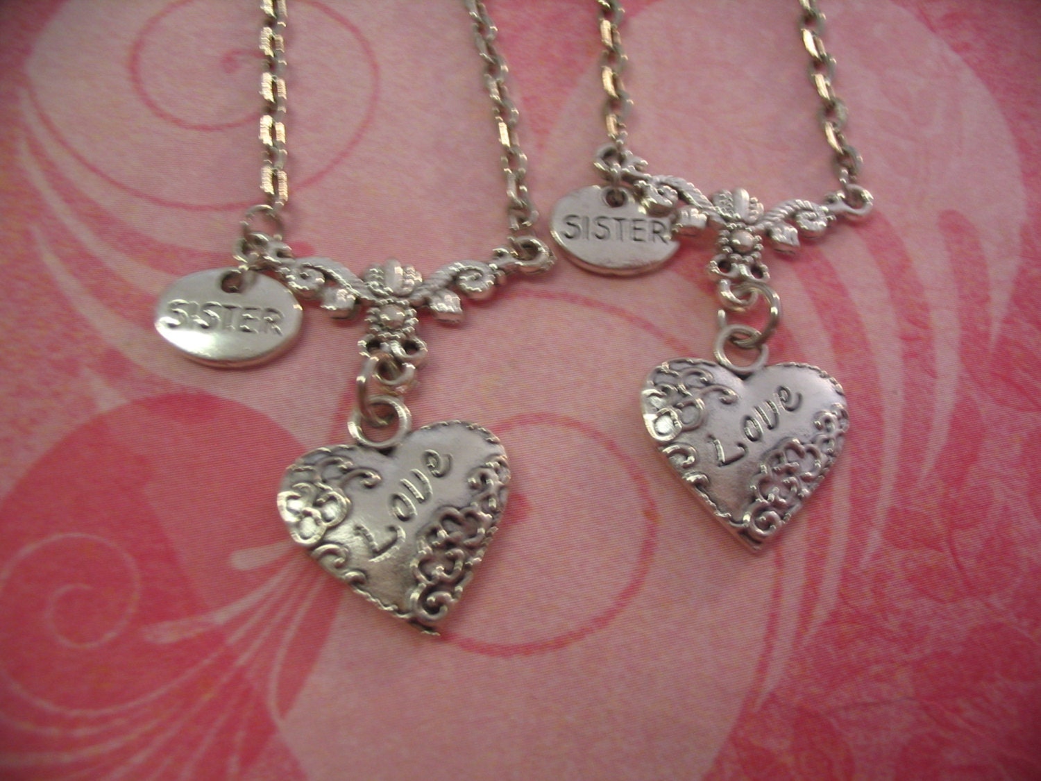 2 Sisters Love Heart Necklace Set for Sisters Jewelry Gift