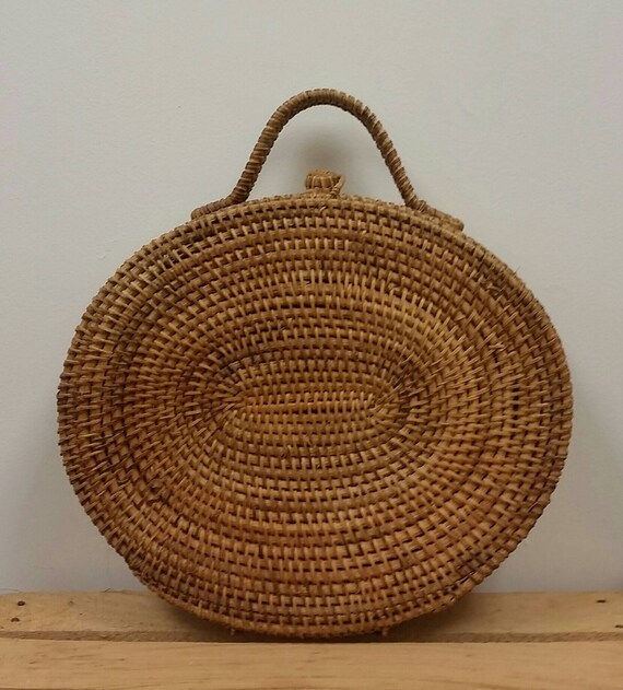 Round Wicker Purses | semashow.com