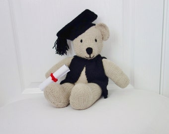 PATTERN-Graduation Bear-Crochet Pattern pdf