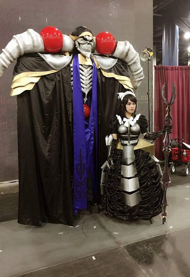 Giant Award winning Ainz Ooal Gown Overlord Cosplay