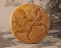 Unique shell knob related items | Etsy