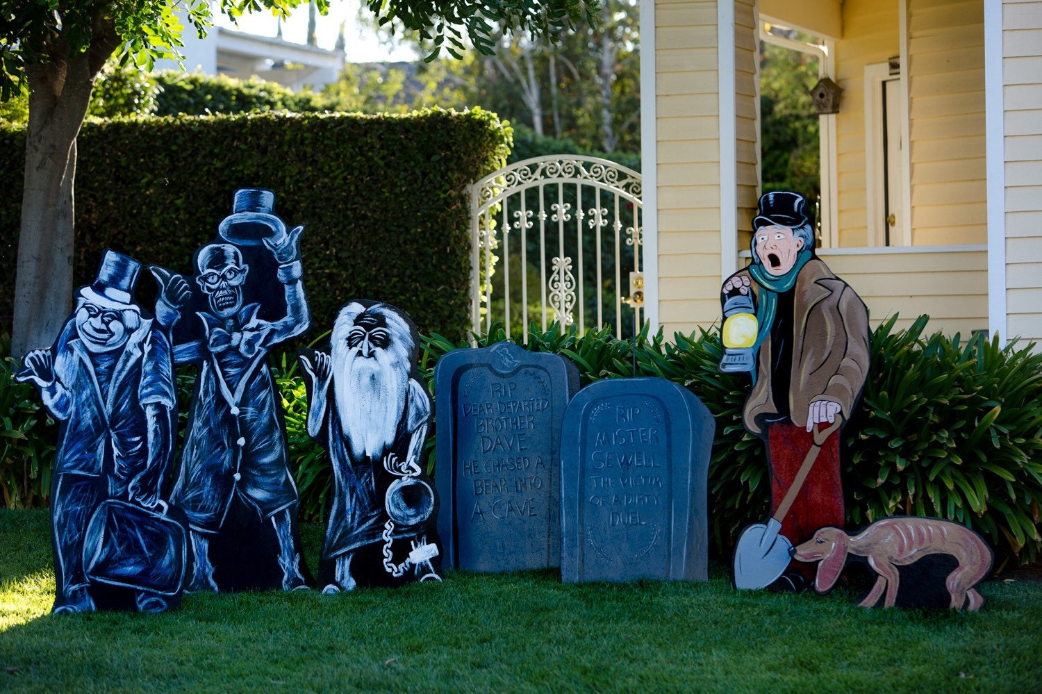Haunted Mansion Lawn Decorations Wood Cutouts