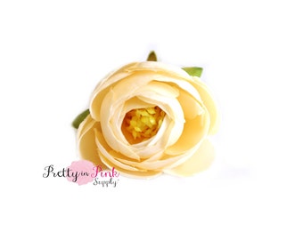 Mini ranunculus | Etsy