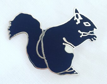 Squirrel pin | Etsy