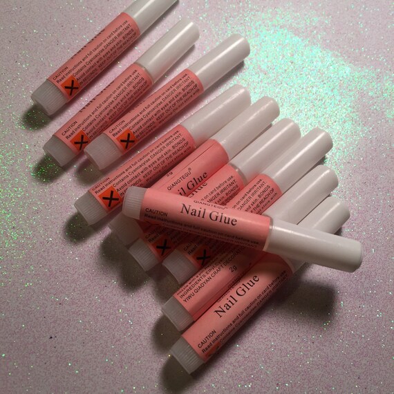 One 2g tube of nail glue NAIL ART