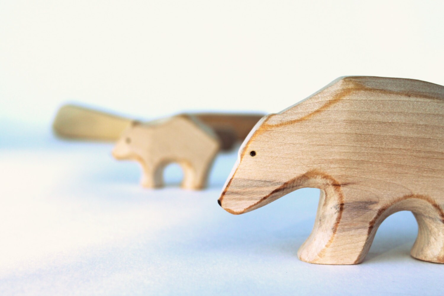 Polar bear with baby wooden toy play kit by AtelierSaintCerf