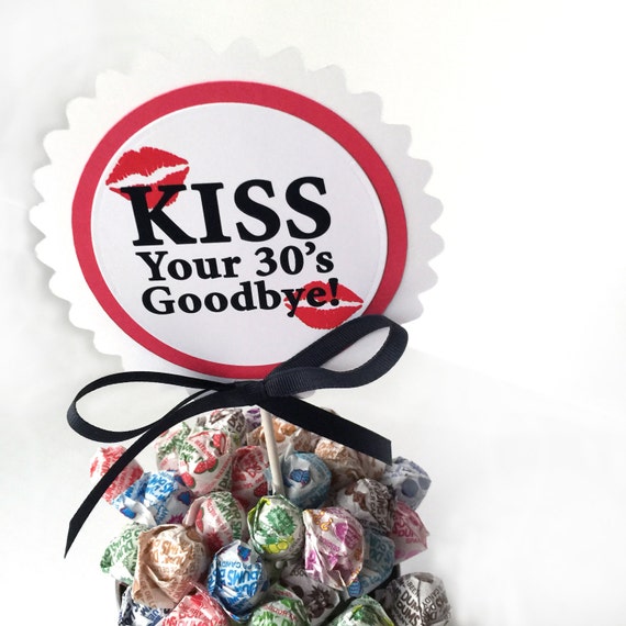 40th Birthday Kiss Your 30's Goodbye Cake by CarasScrapNStampArt