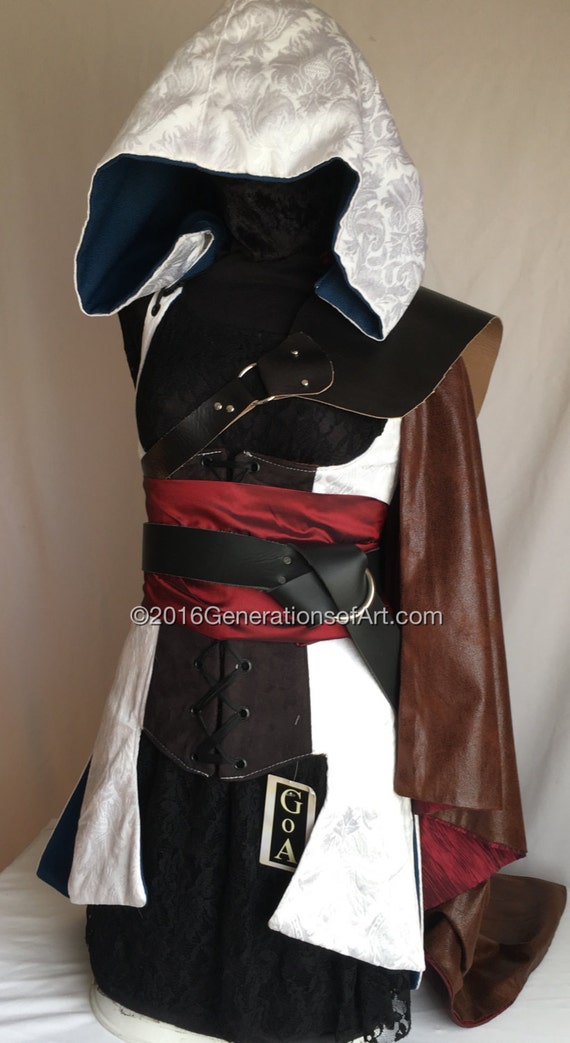 Items similar to Hooded reversible steel boned assassin cut rogue ...