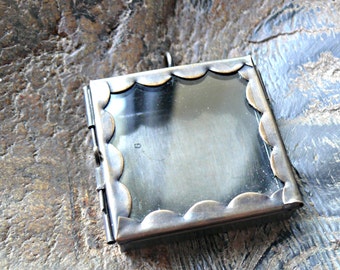 Unique shadow box locket related items | Etsy