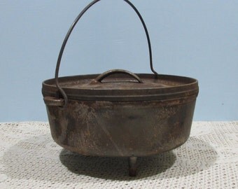 Vintage bean pot | Etsy