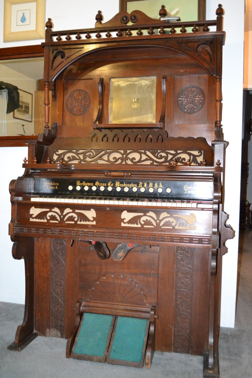 1890’s Golden Toned Pump Organ – Beethoven Organ Company – Playable ...