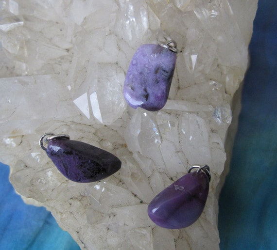Sugilite Pendant Sugilite Luvulite Pendant by CrystalWebshop