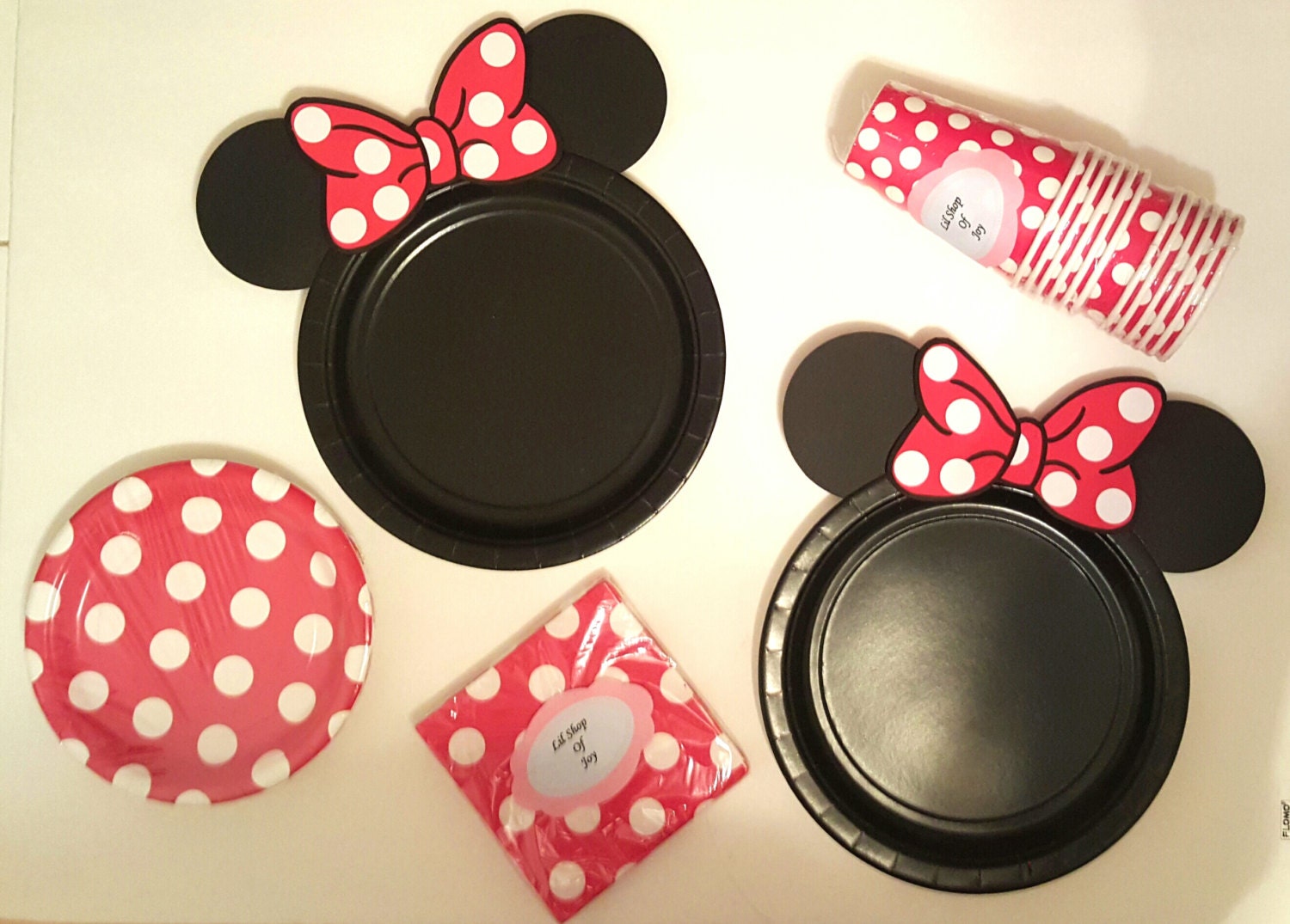 Minnie Mouse Plates