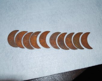 Primitive moon | Etsy