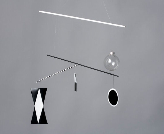 Le Munari mobile A Classic Montessori mobile