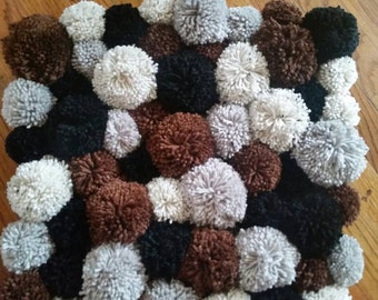 Pom pom rug | Etsy